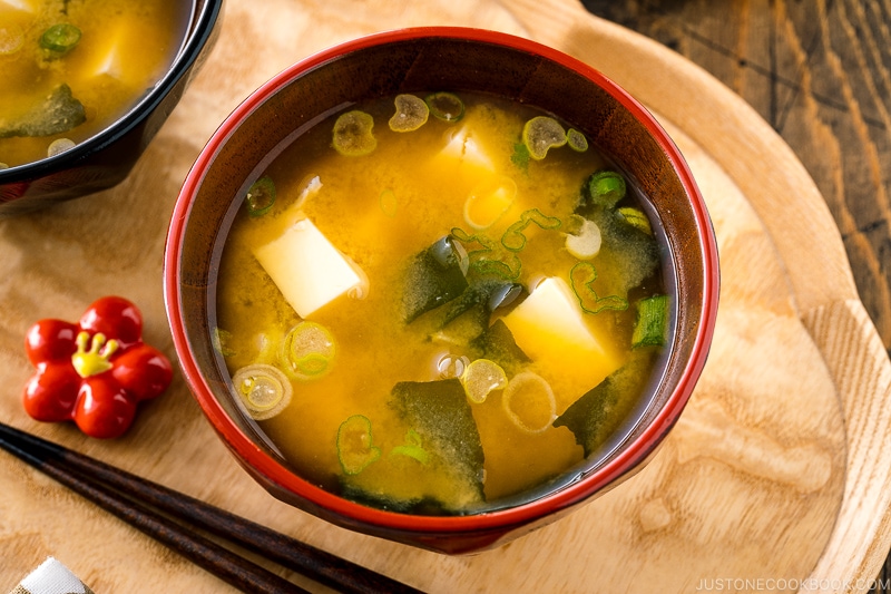 Sup Miso Homemade: Resep Klasik, Tips, dan Manfaat - TITIP JEPANG