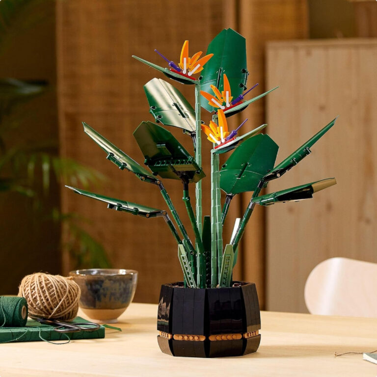 LEGO Strelitzia 10289 BIRD OF PARADISE BOTANICAL COLLECTION: Bunga ...