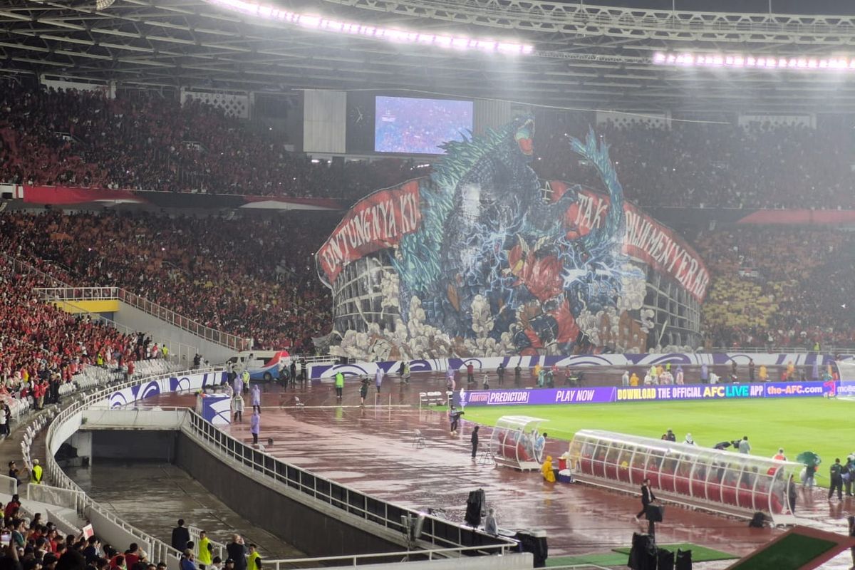 Tifo Gundala vs Godzilla: Tifo Spektakuler di Laga Indonesia vs Jepang - TITIP JEPANG