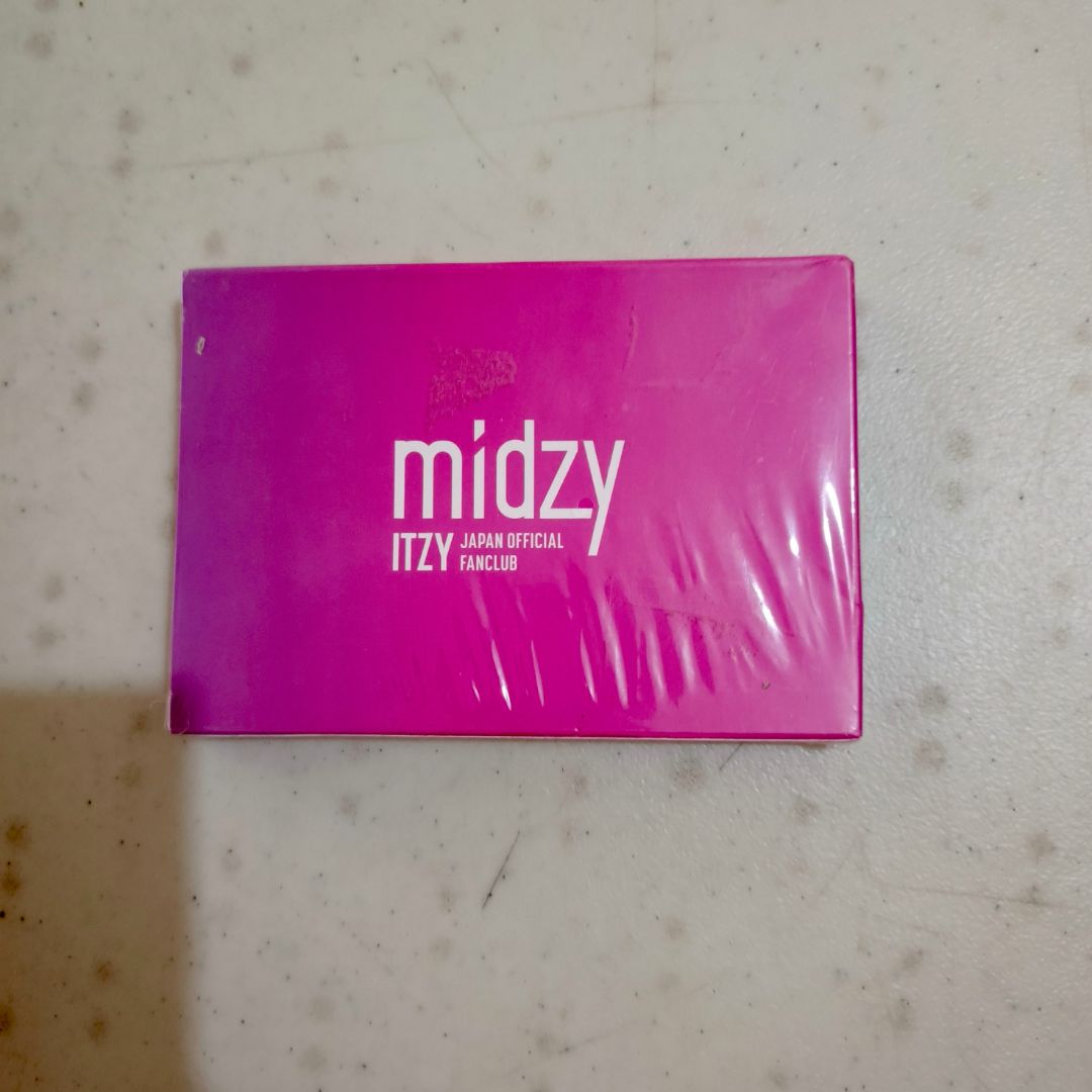 ITZY MIDZY Japan Official Fanclub Kit - Merchandise K-Pop Original Import Jepang - TITIP JEPANG