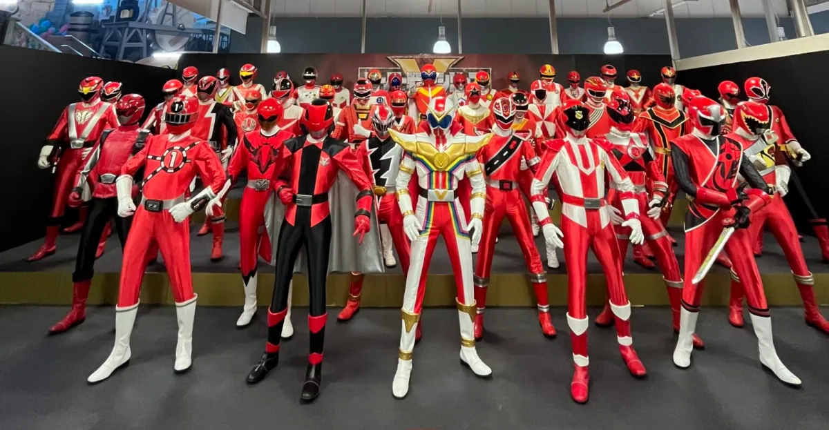 Koleksi 6 Kaos Keren dari Super Sentai 50th Anniversary Exhibition ...