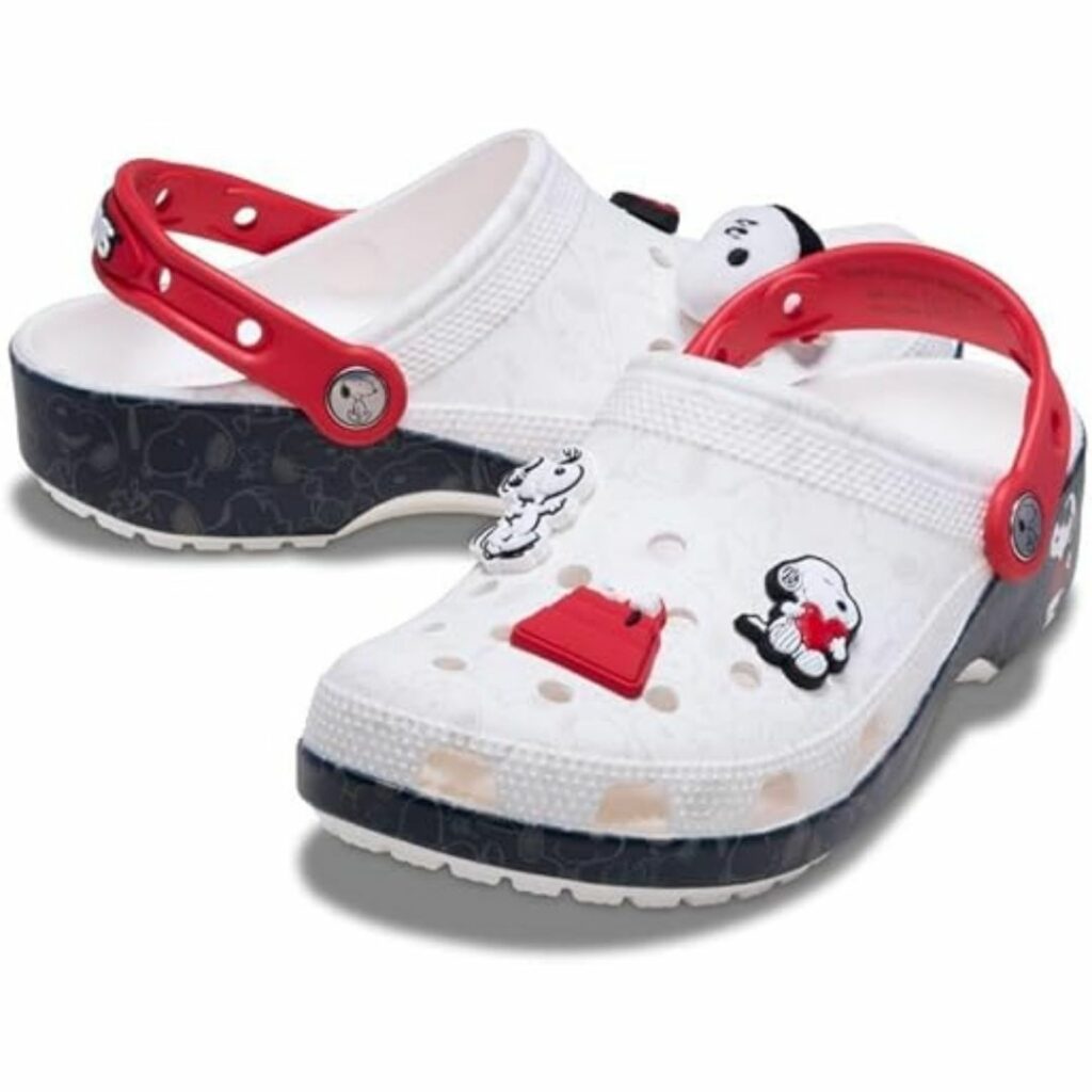 Crocs Peanuts Classic – Sandal Snoopy Nyaman dan Stylish untuk Dewasa ...