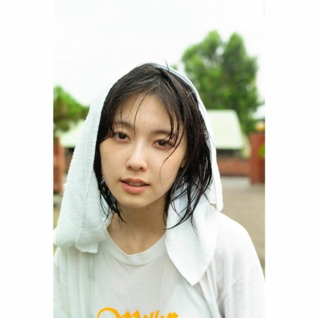 Konatsu Kato Photobook Crescent Moon – Eksplorasi Pesona di Taiwan ...